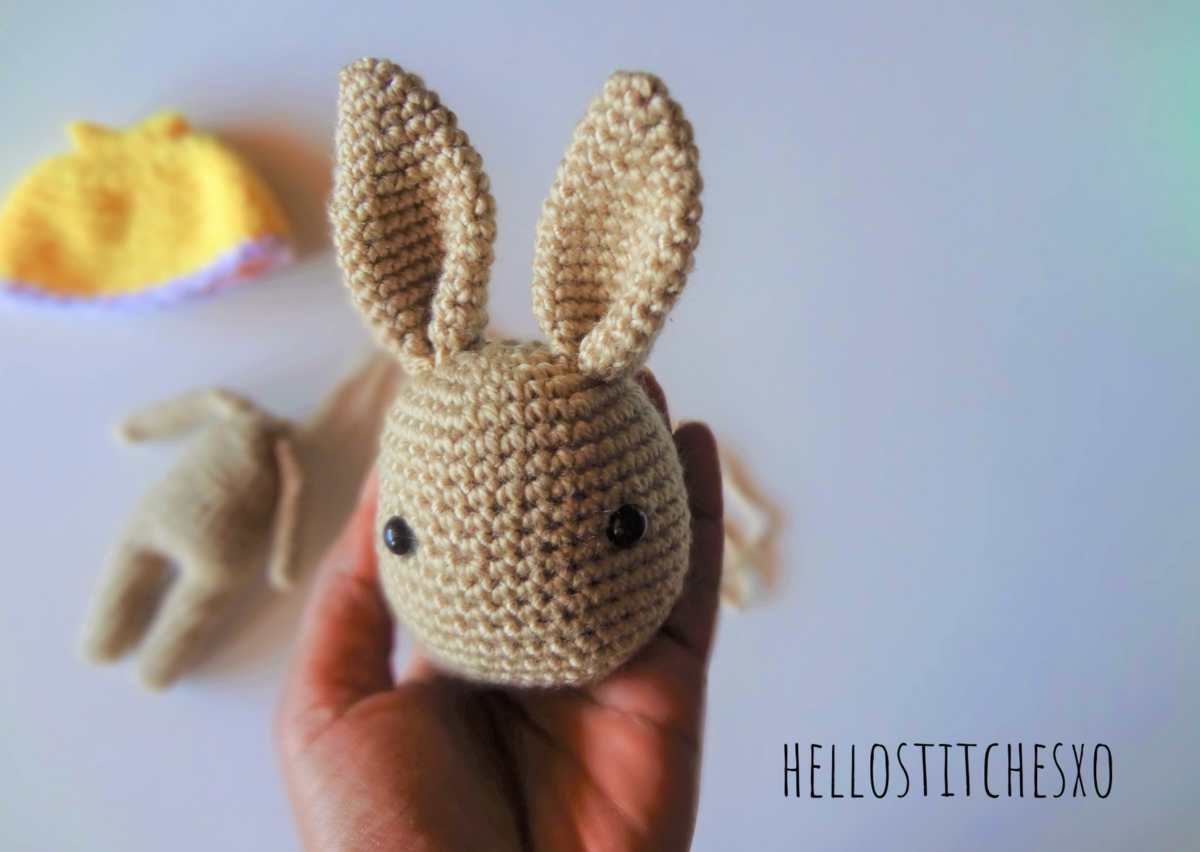 Rabbit amigurumi free pattern with video tutorial - hellostitches xo