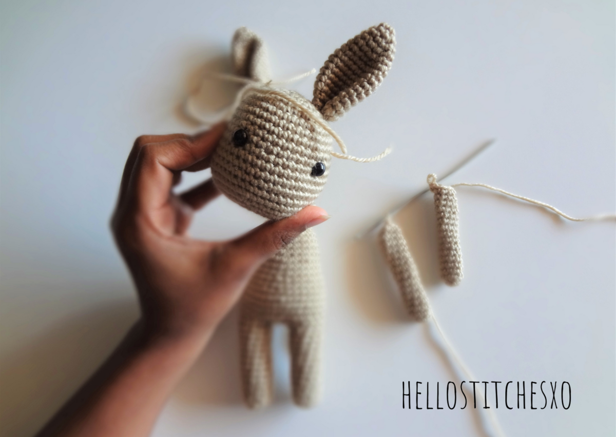 Rabbit amigurumi free pattern with video tutorial - hellostitches xo